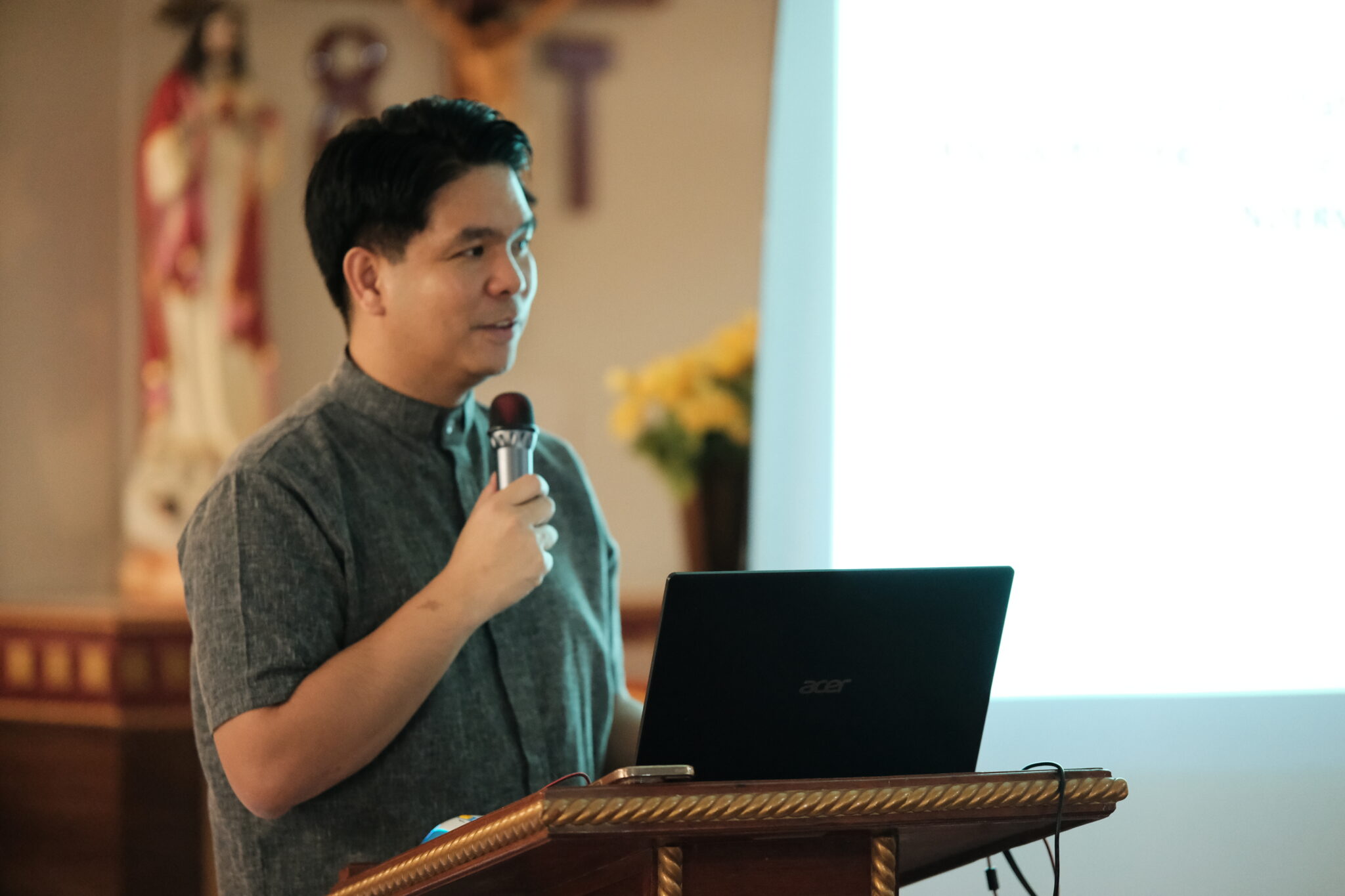 Home - University of La Salette Inc.